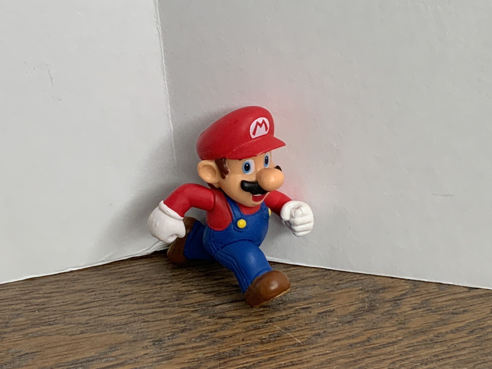 World of Nintendo Running Super Mario Bros. Action Figure 2” | eBay