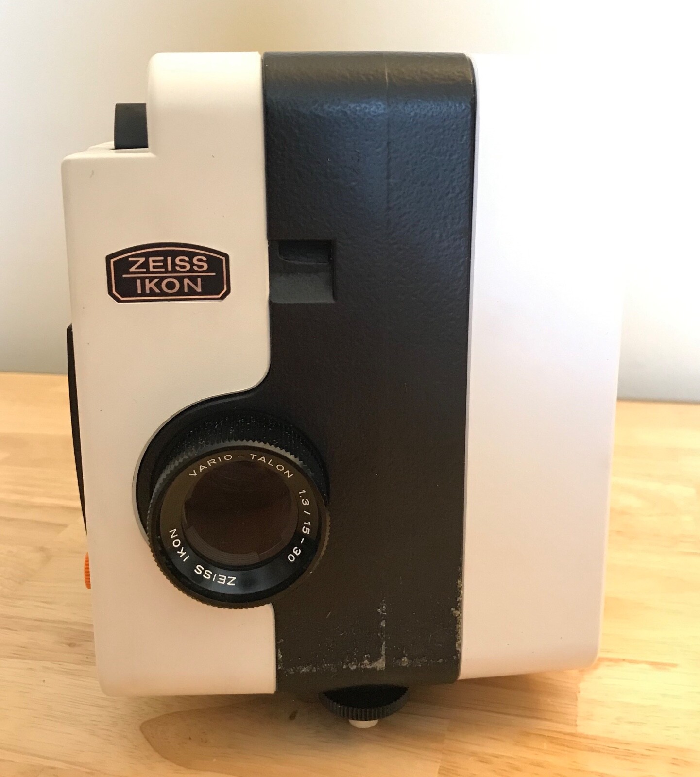 Zeiss Ikon Movilux P880 Film Projector 1.3 15-30mm (Read Below) | eBay