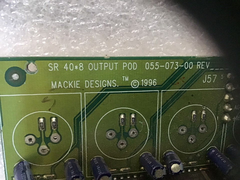 Mackie D8B Digital Mixer SR 40*8 OUTPUT POD 055-073-00. | eBay