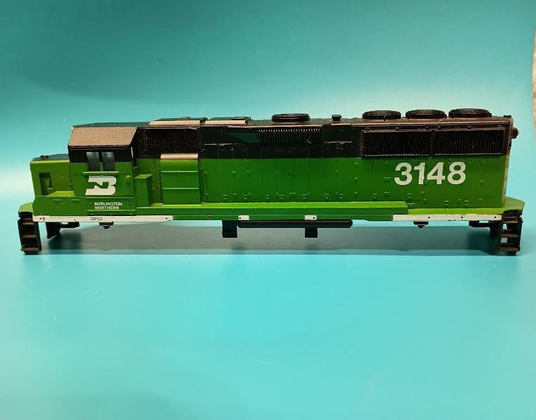 HO SCALE ATHEARN GP50 LOCOMOTIVE SHELL ONLY BURLINGTON NORTHERN BN 3148 | eBay