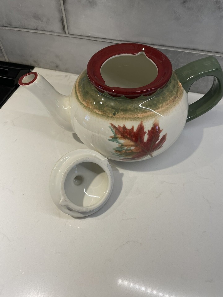 VINTAGE TEAPOT ND HAND PAINTED AUTUMN COLORED LEAVES FALL SEASON ...