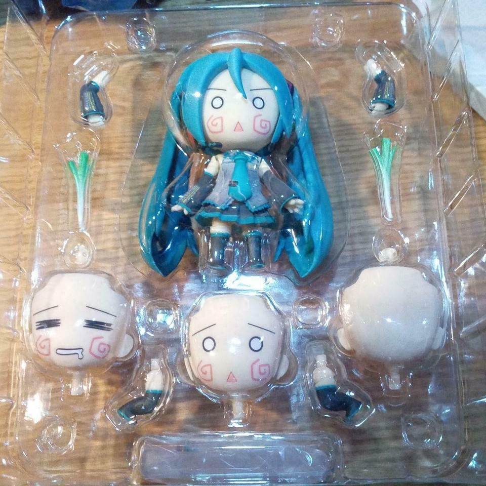 Nendoroid Hatsune Miku Hachune Face ver. Figure #42 Good Smile Company ...