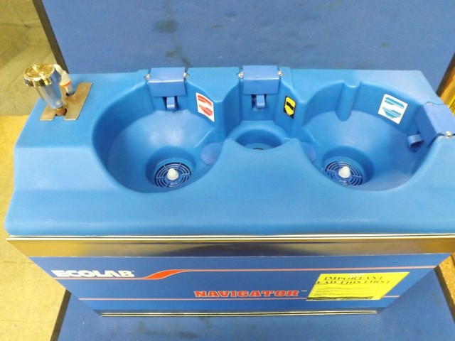 Ecolab Navigator Complete Unit W/ 2 Control Modules for sale online | eBay