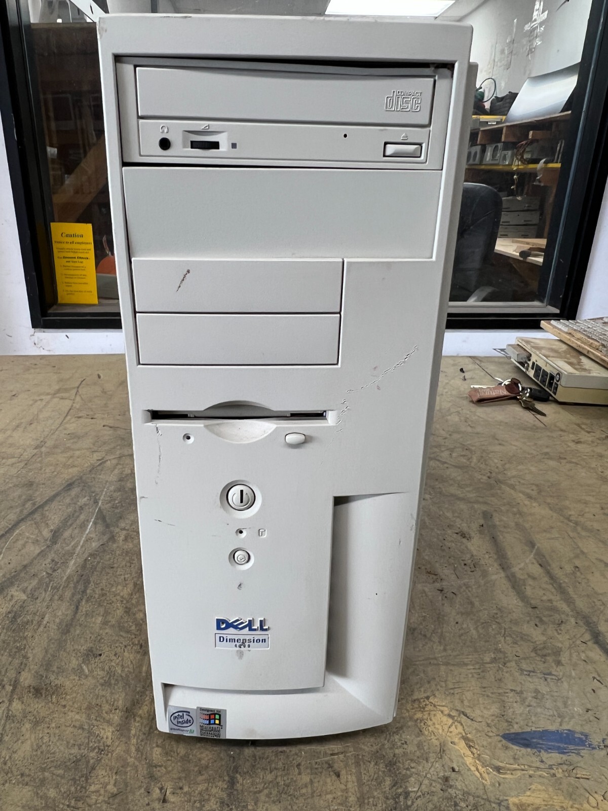 Dell Dimension 4100 Pentium III966mhz, 256mb, 40gb hdd, CD Drive, NO OS ...