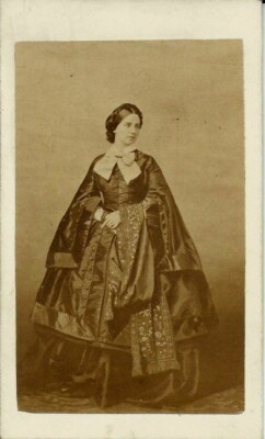 Rare CDV/ Photo originale Victoria Balfe/Lady Crampton Chanteuse ...