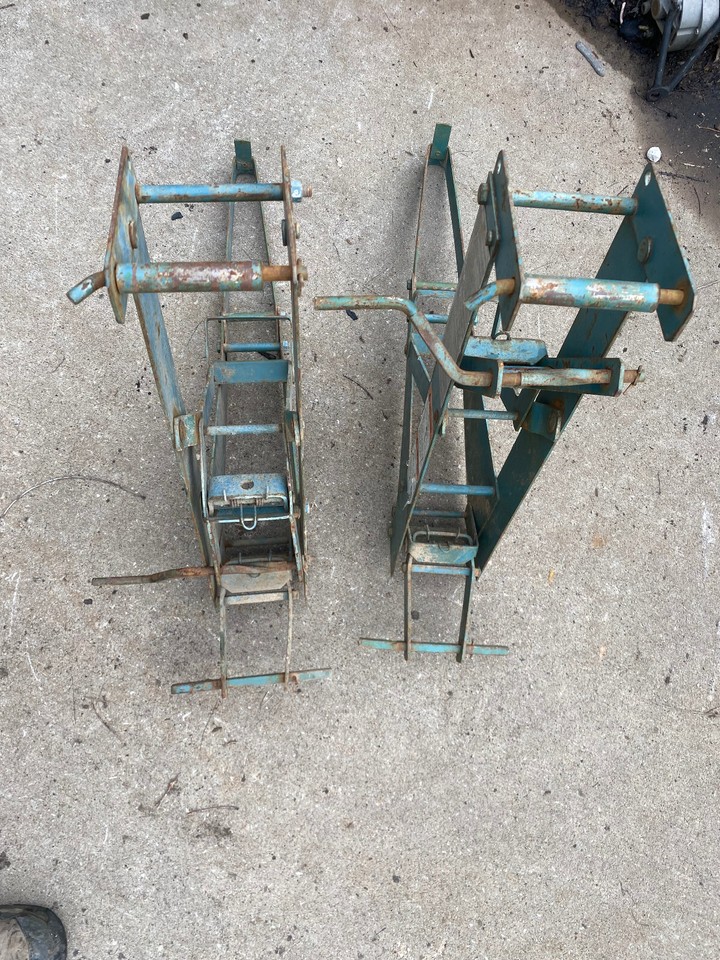 2 Used Scaffolding Steel Pump Jacks Ladder Siding Walk Board Roofing ...
