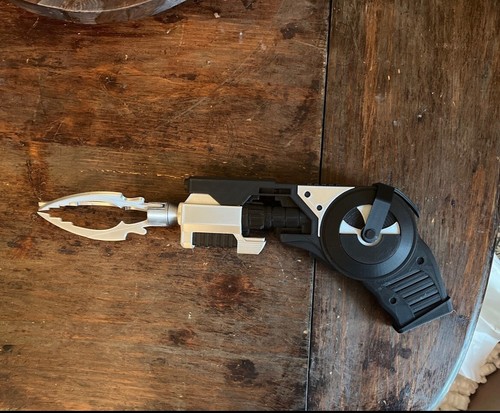 Batman Arkham Origins Grapple Gun | eBay