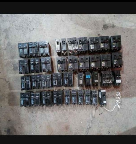 Square D, Eaton And Some Mixed Brands (30+ Breakers) 120/240v | eBay