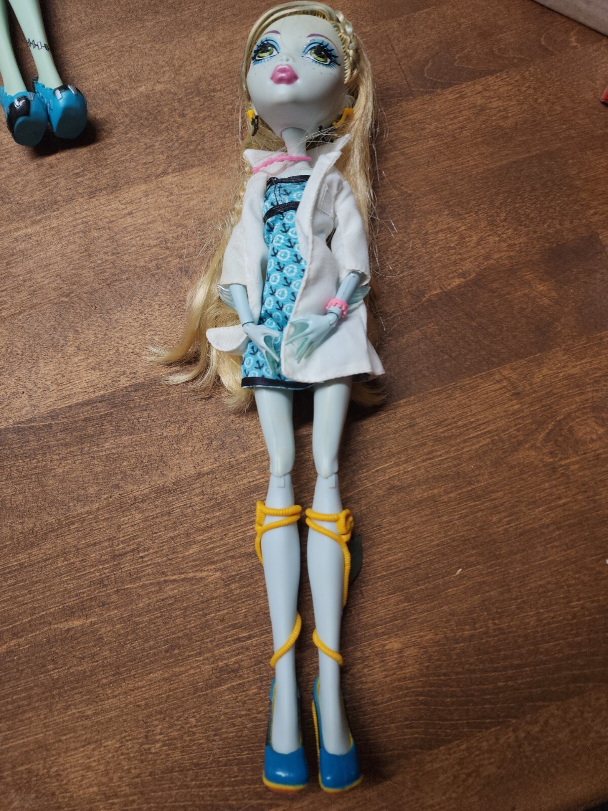 2008 Monster High Doll Lagoona Blue Mad Science Classroom First Wave | eBay