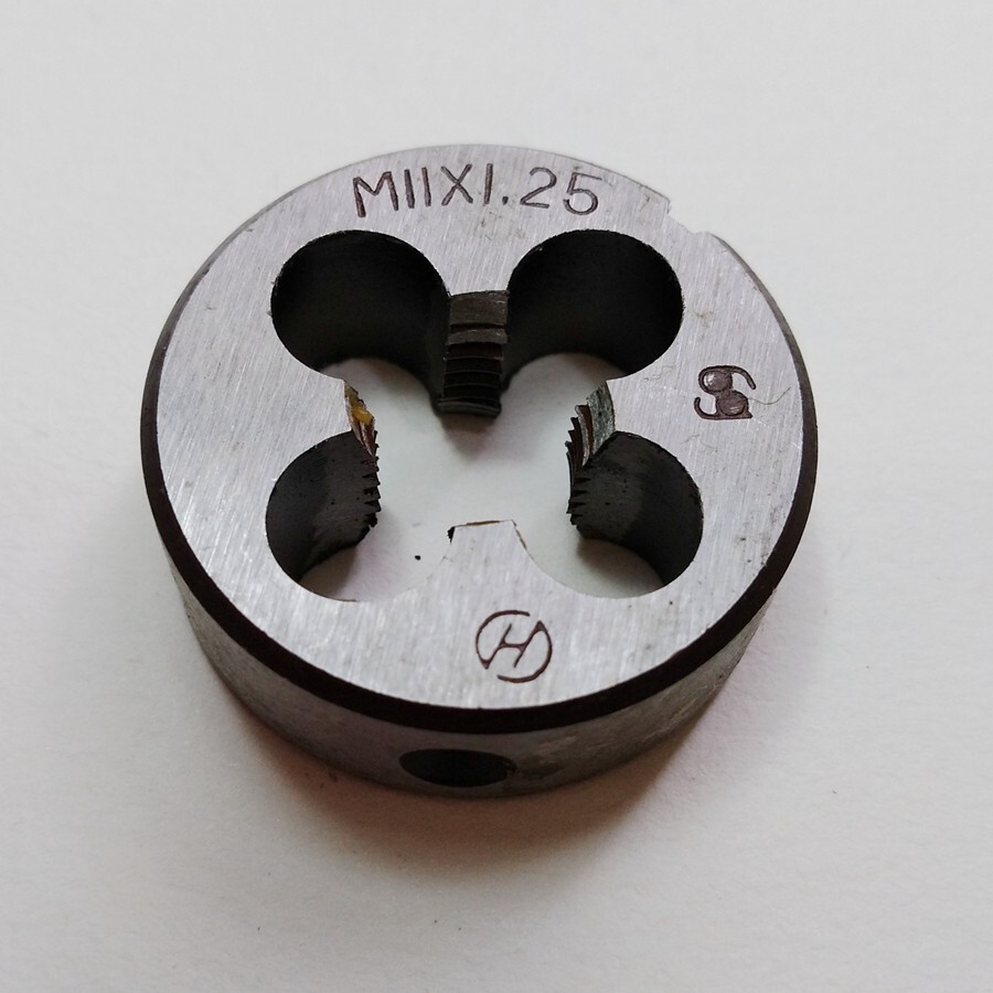 US Stock HSS M11 x 1.25mm Tap & M11 x 1.25mm Die Metric Thread Right ...