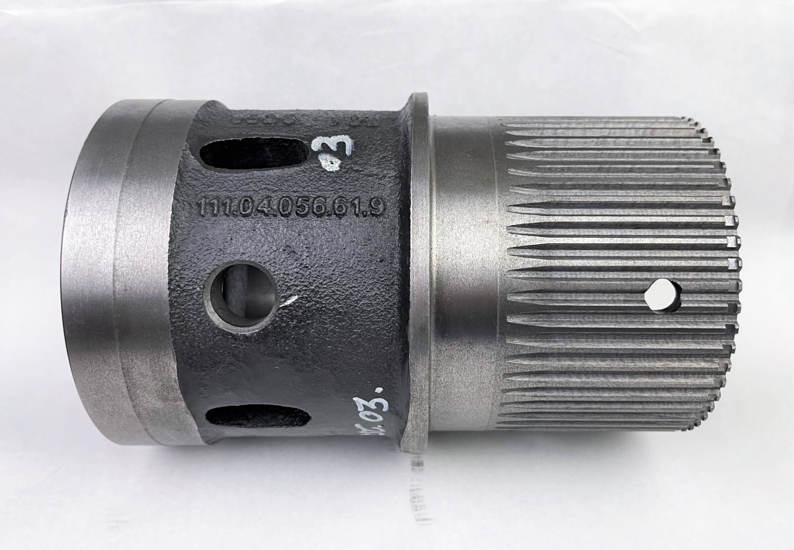 Spicer Dana Clark Hurth Axle 111.04.056.61.9 Diff Carrier Assembly | eBay