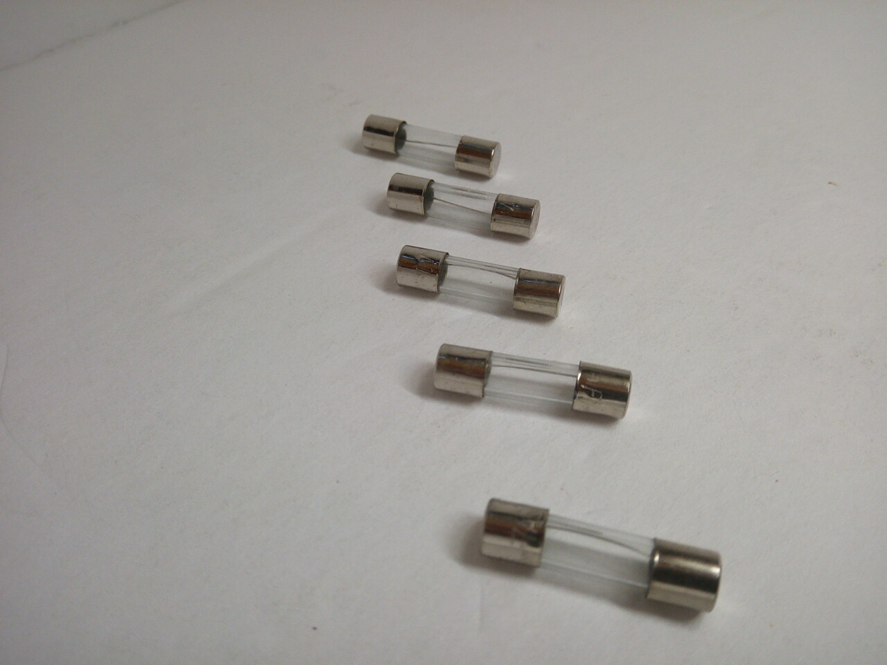 5 Pack 1A F1AL 250V High Class Glass Fuse 5x20mm Fast Quick Blow Lot ...