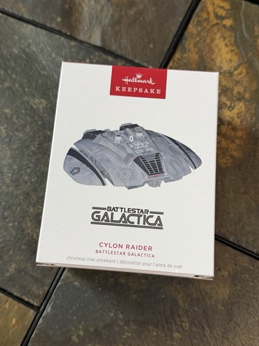 Hallmark Keepsake - Cylon Raider - Battlestar Galactica - 2025 *NEW ...