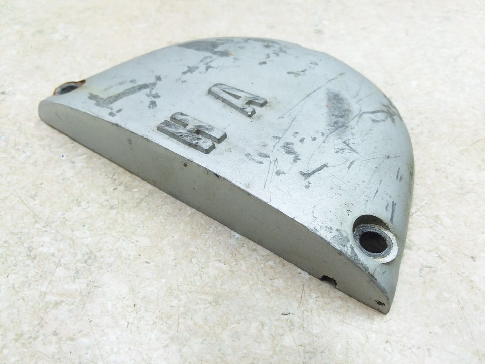 Yamaha 90 HT1 Enduro HT1B Engine Oil Pump Cover 1971 ANX-C | eBay