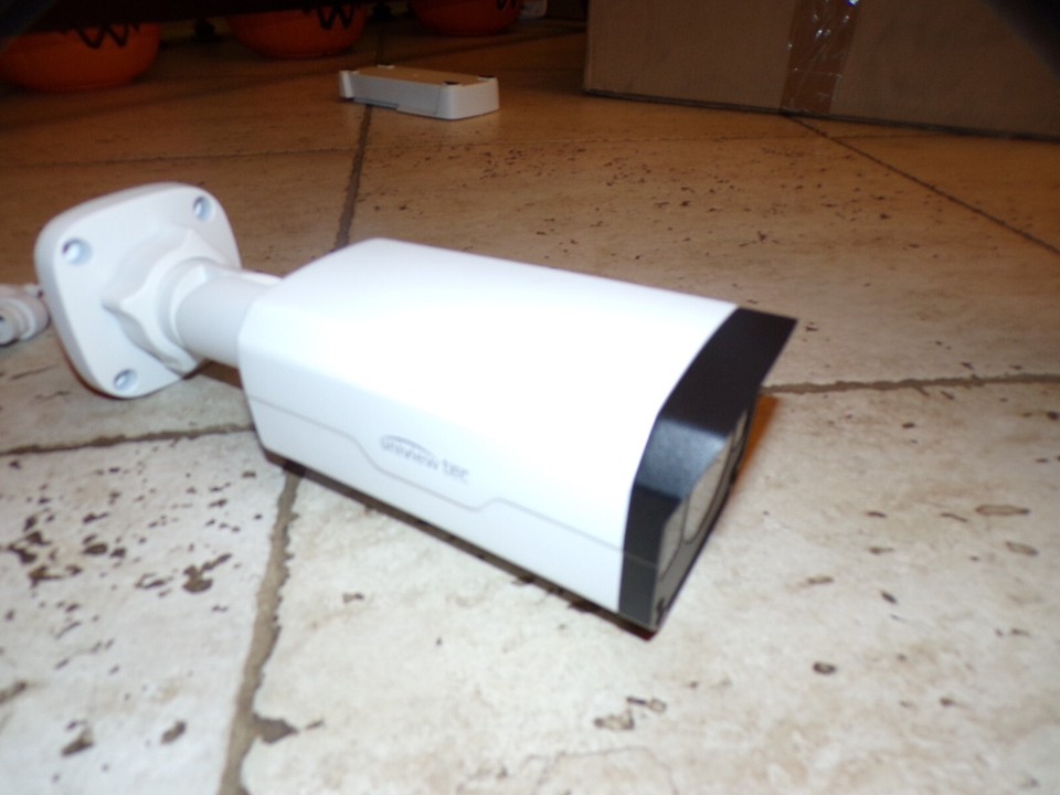 UNV Uniview Tec IPB4212MX IP Bullet Camera | eBay