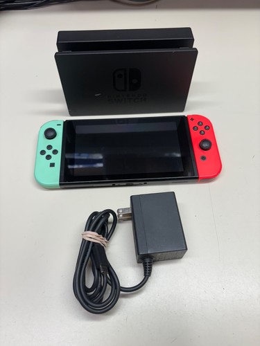 NINTENDO SWITCH HANDHELD CONSOLE FULLY FUNCTIONAL 32GB WORKING W/ DOCK ...