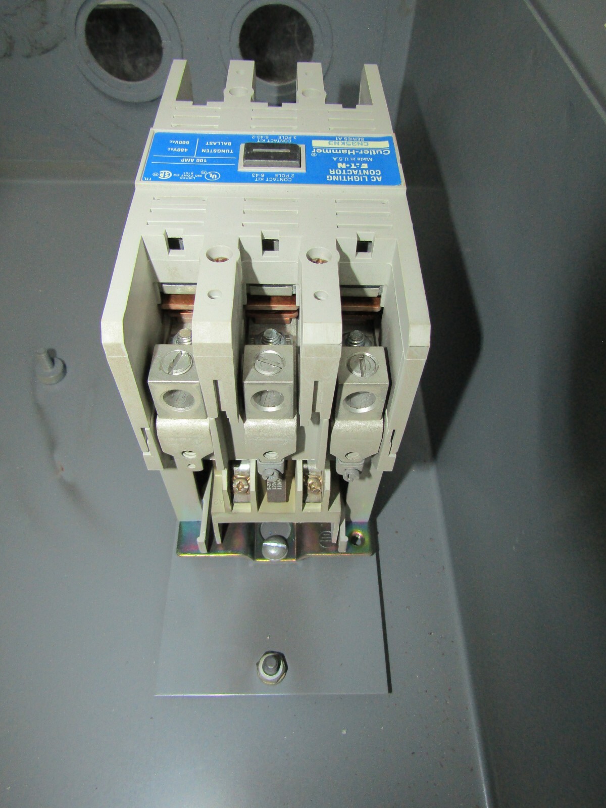 😎 EATON 100 AMP ENCLOSED AC LIGHTING CONTACTOR 120 VAC COIL 3 POLE ...