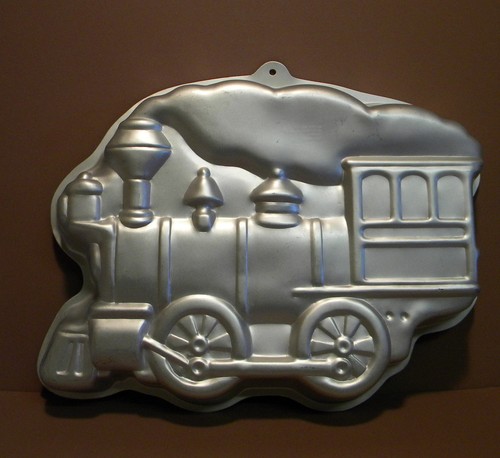 Wilton BIG STEAM LOCOMOTIVE LARGE TRAIN Cake Pan Mold | eBay