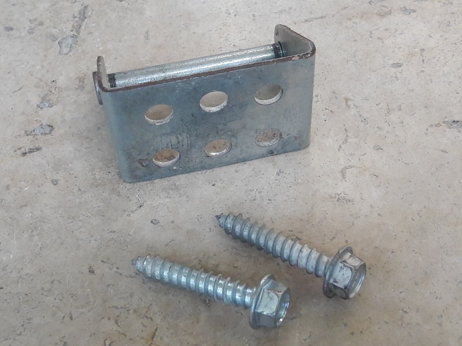 LIFTMASTER GARAGE DOOR OPENER CHAIN HEADER BRACKET 041A4353 | eBay