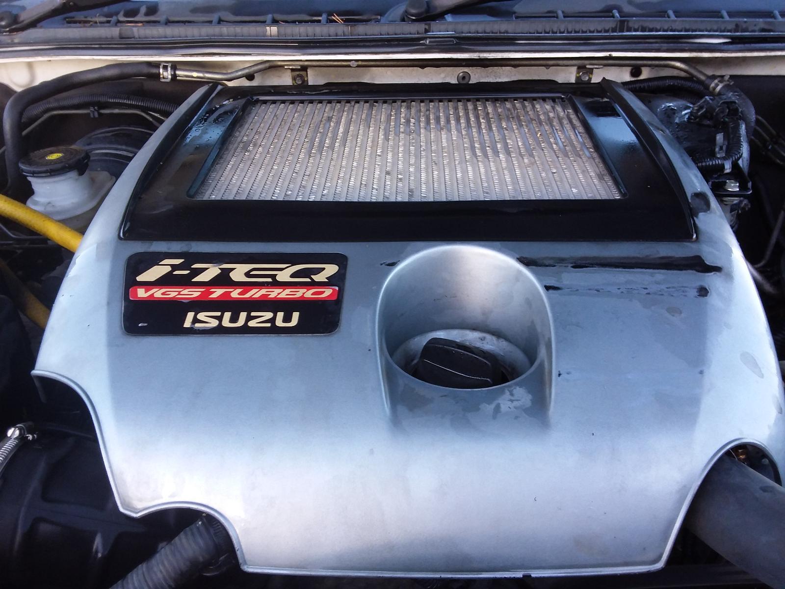 ISUZU DMAX ROCKER COVER ROCKER COVER, DIESEL, 3.0, 4JJ1, 10/08-06/14 | eBay