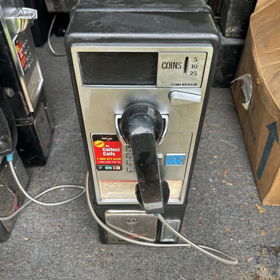 Vintage Black Phone Booth Payphone Push Button Telephone GTE Frontier ...
