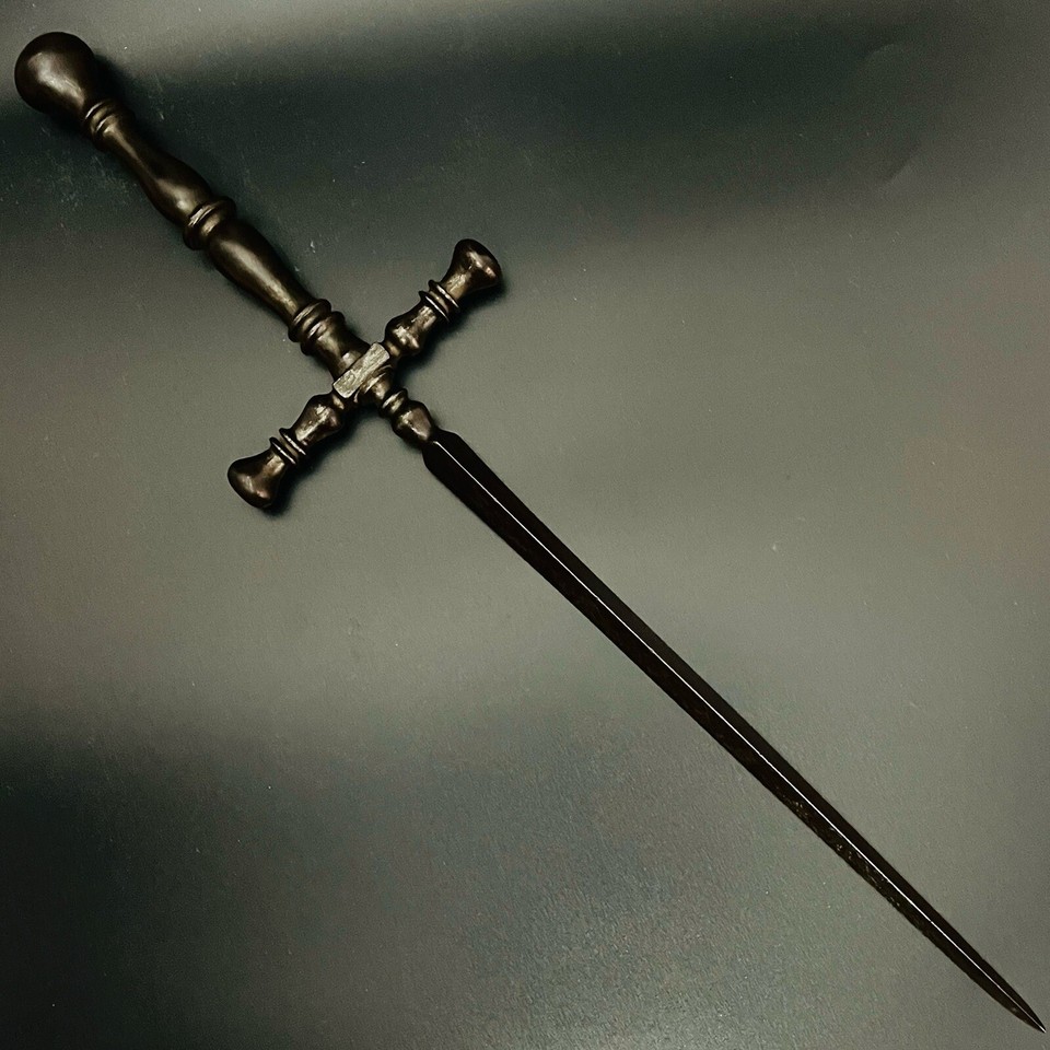 1500s Antique Medieval Large Armor Piercing Italian Stiletto, Dagger ...