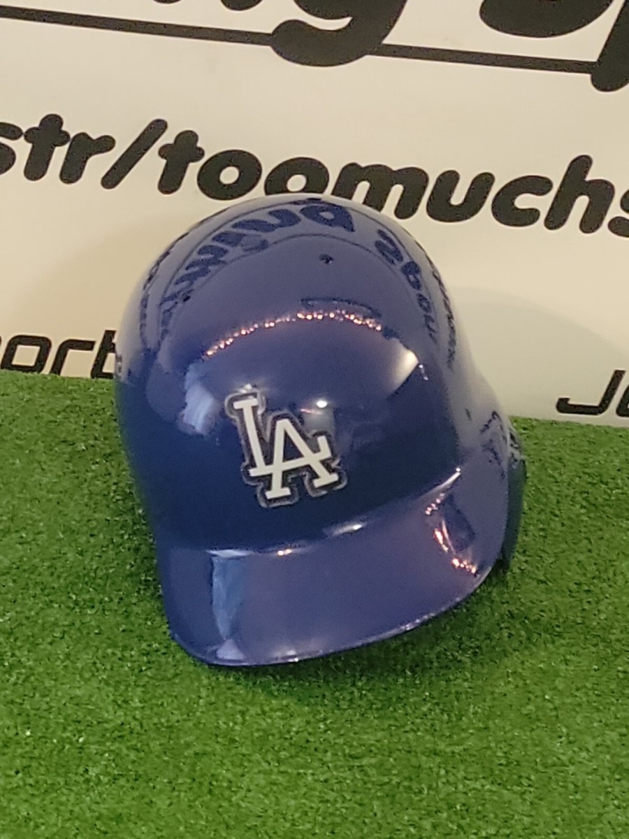 Dodgers Helmet MAX MUNCY 2020 CHAMP SIGNED DODGERS FULL SIZE HELMET 5