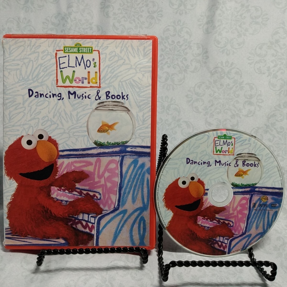 Elmo’s World Dancing Music And Books DVD 74645172095 | eBay