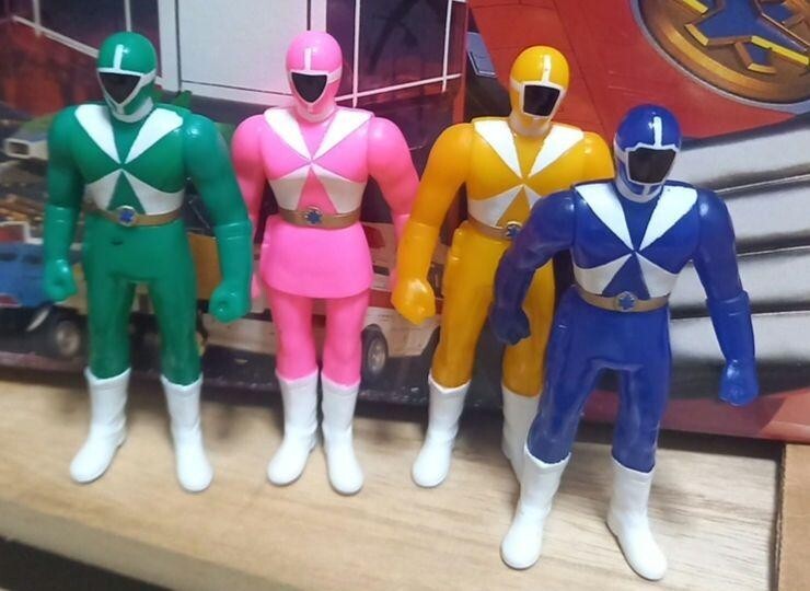 Bandai Toei Animation Power Ranger GoGoFive Set of 4figure stockout Go ...