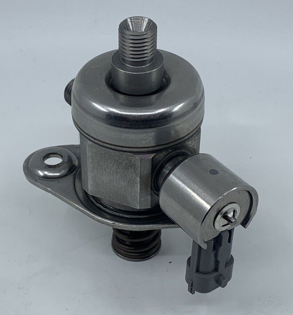 NEW SIDI HIGH PRESSURE FUEL PUMP HOLDEN COMMODORE SV6 VE 09/2009-08/ ...