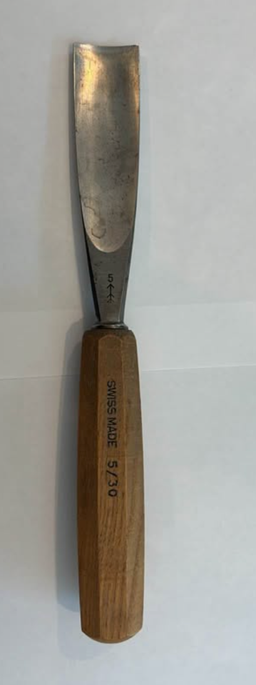 12 Sweep Gauge Chisels (Henry Taylor, Pfeil Swiss made, Wood Carvers ...