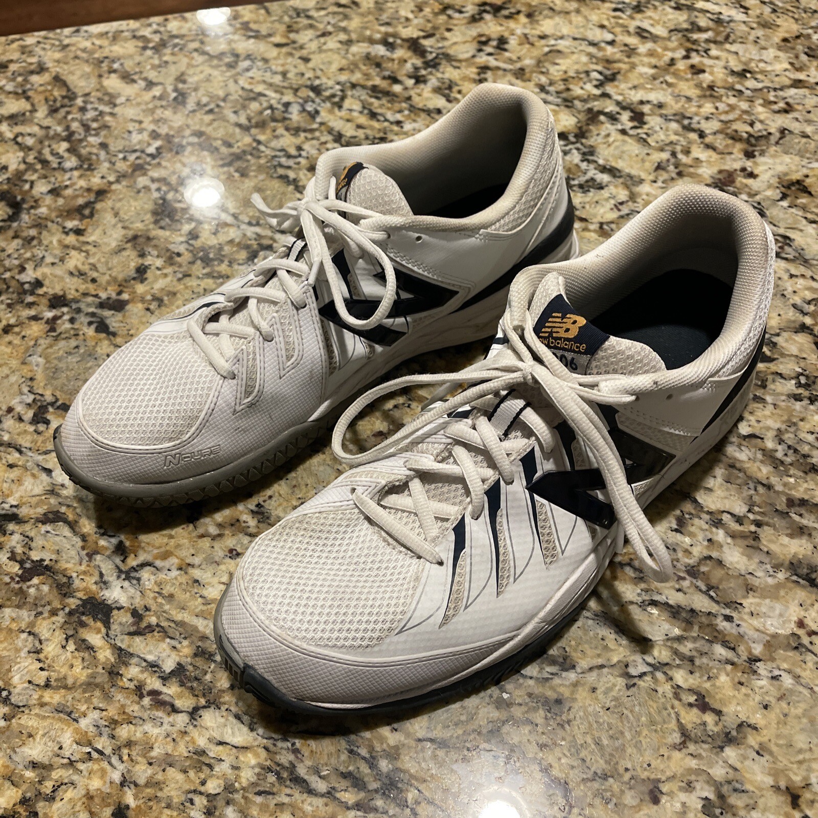 New Balance MC1006BW Size 12/US Men's Athletic REVLite White/Black ...