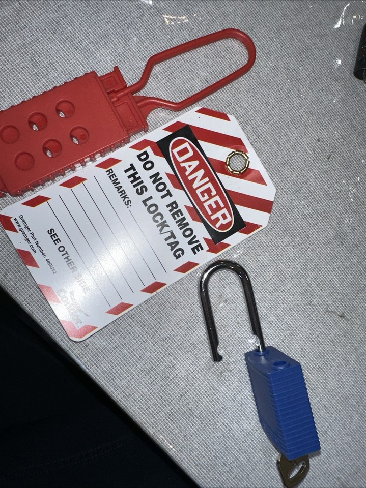 Brady / Padlock LOTO Safety Items labels and safety Lockout / Tag-out ...