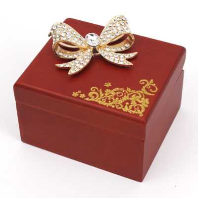 GOLD RIBBON ENGRAVE WOOD WIND UP MUSIC MUSIC BOX ( 100 SONGS AVAILABLE ...