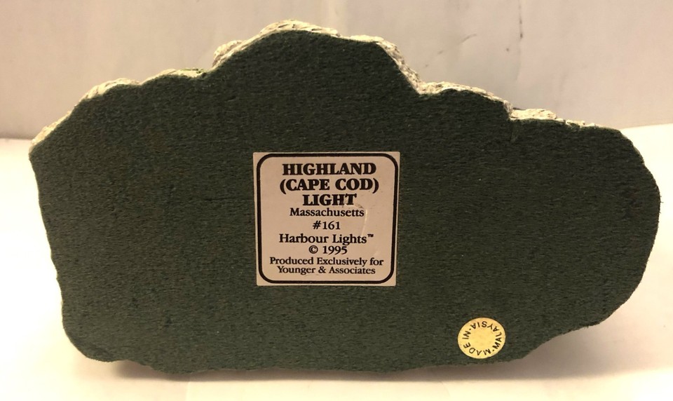 VINTAGE HARBOR LIGHTS HIGHLAND CAPE COD LIGHTHOUSE # 161 w/ COA PRICED ...