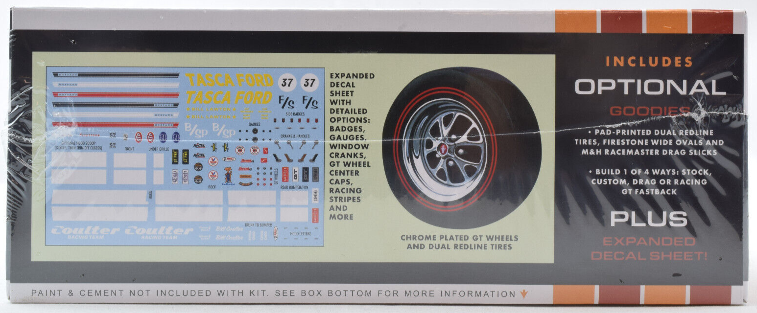 AMT 1966 Ford Mustang GT Fastback 2+2 1:25 Scale Plastic Model Car Kit ...