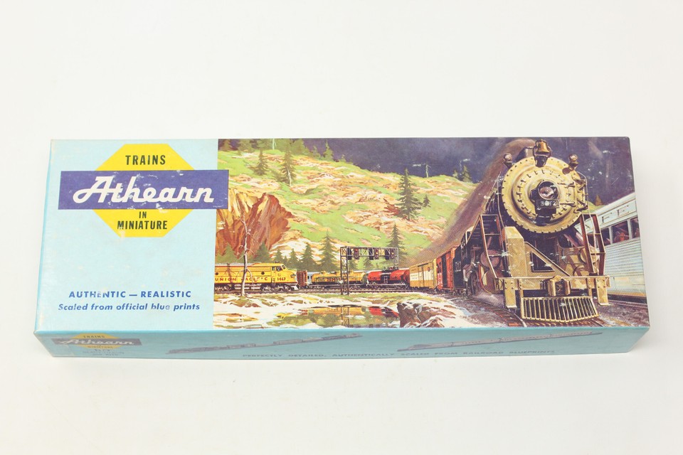 HO Athearn Blue Box 1802 Streamline RPO Passenger Car Pennsylvania PRR ...