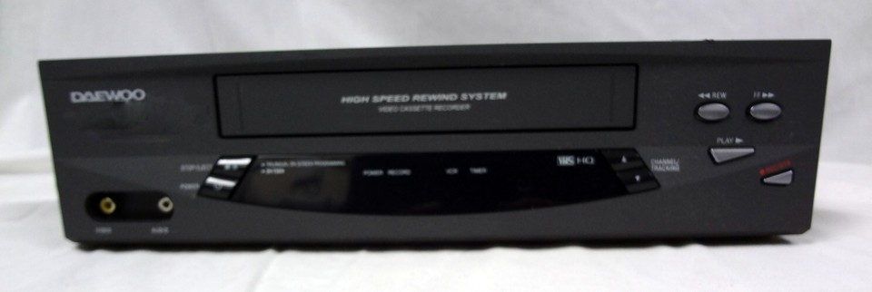 Vintage Daewoo VCR VHS Player and High Speed Video Cassette Recorder ...
