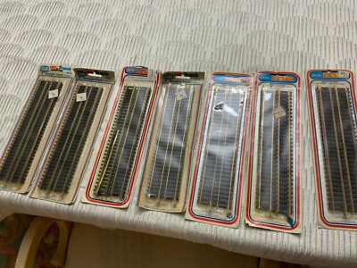 Life-Like Ho Scale 9" Straight Train Track #08600 7 Packs w 4 Tracks ...