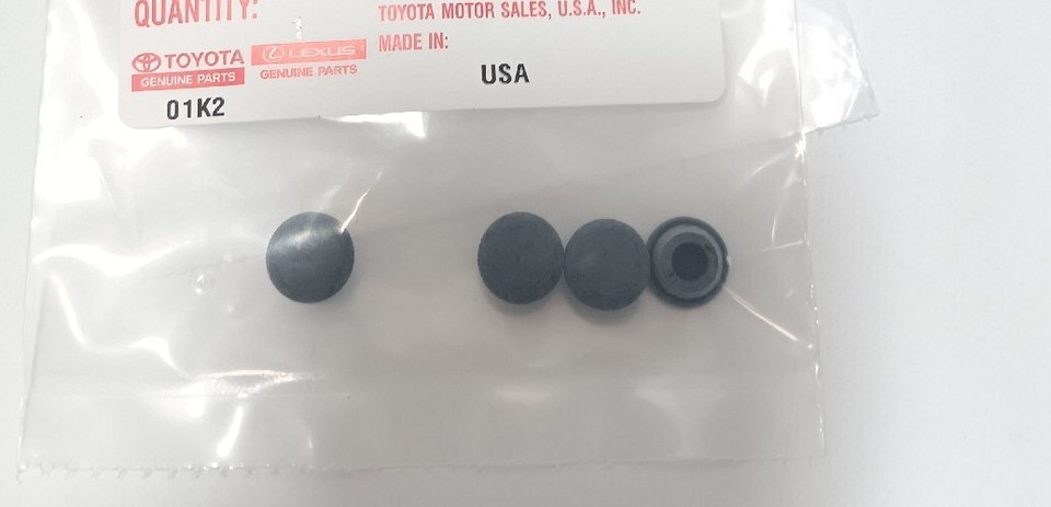 OEM Toyota Fj Cruiser Roof Racks, Plug, Rubber - Toyota (PT278-6007 Oem ...