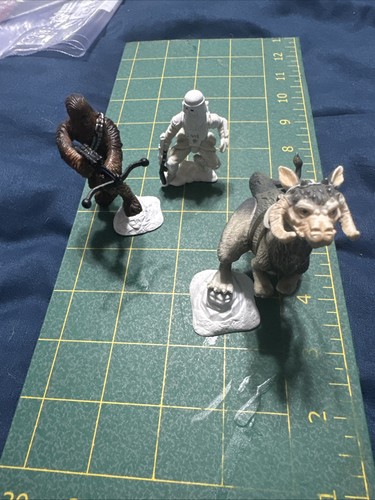 Star Wars 3” Hoth Unleashed Snowtrooper Tauntaun Chewbacca Battle Pack ...