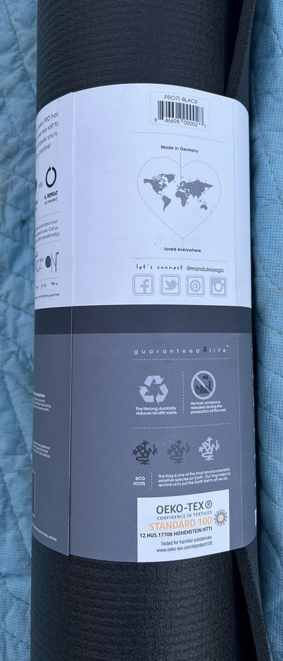 Manduka Pro Yoga Workout Mat Black 6mm Thick 26” W x 71" Long PRO71 ...