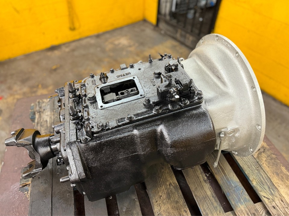 Eaton Fuller FRO14210C 10 Speed Transmission w/ Overdrive | 10SPEED ...