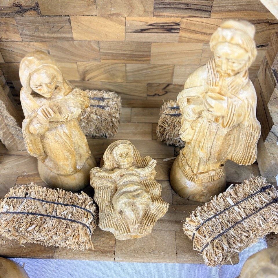 Vtg Olive Wood 19 Piece Nativity Set Figures Holy Land Hand Carved With ...