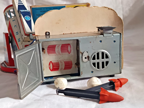 1960's - Tin Toy Missile Launcher Cragstans Horikawa ICBM Japan Battery ...