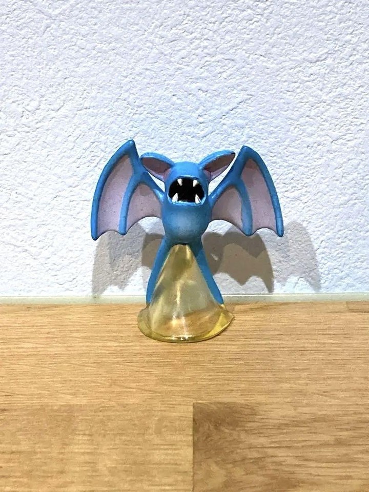 Pokemon Moncolle Zubat & Crobat Evolution Set | eBay