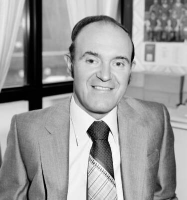 Liverpool Fc Secretary Peter Robinson In His Office 1979 OLD PHOTO ...