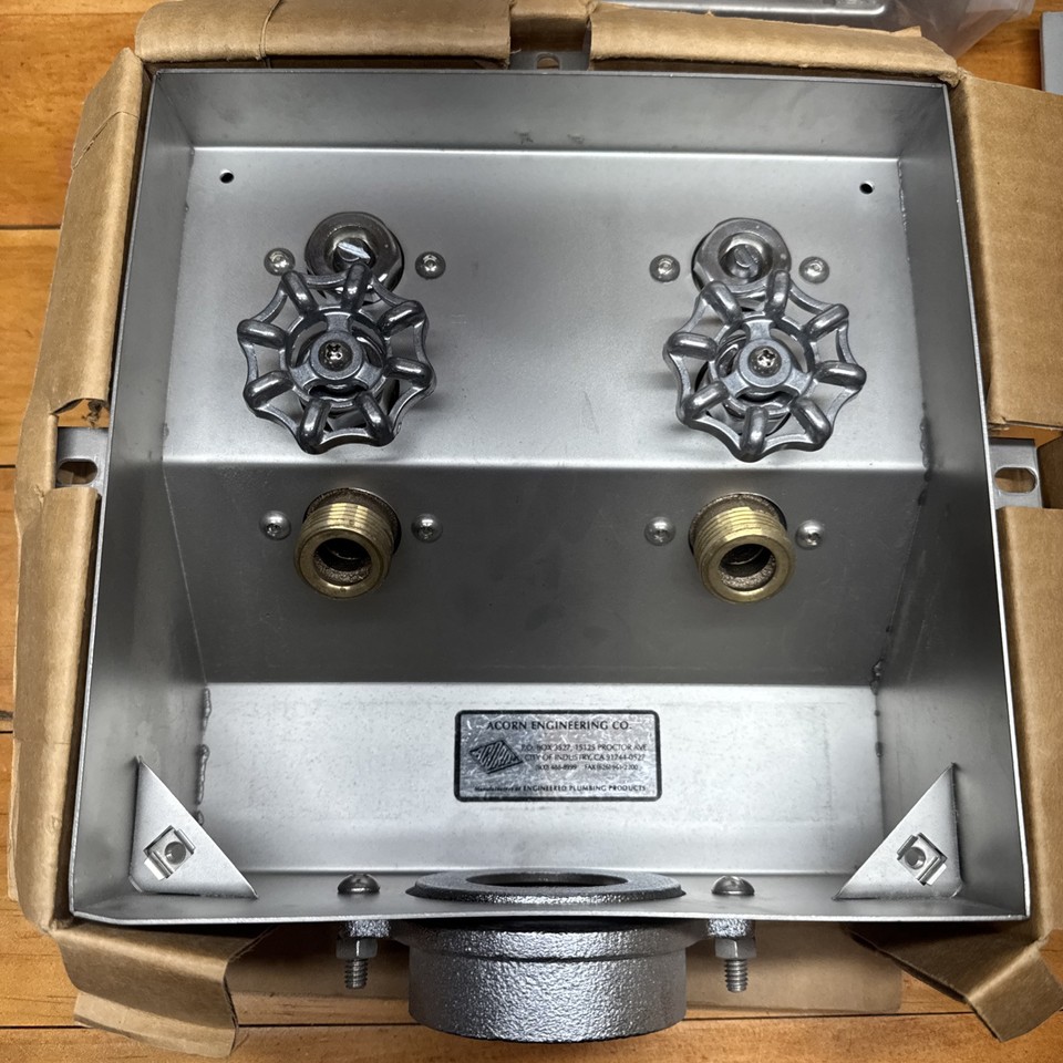 Acorn Model 8186 Neptune Stainless Steel Wall Box With Hose Valves New ...
