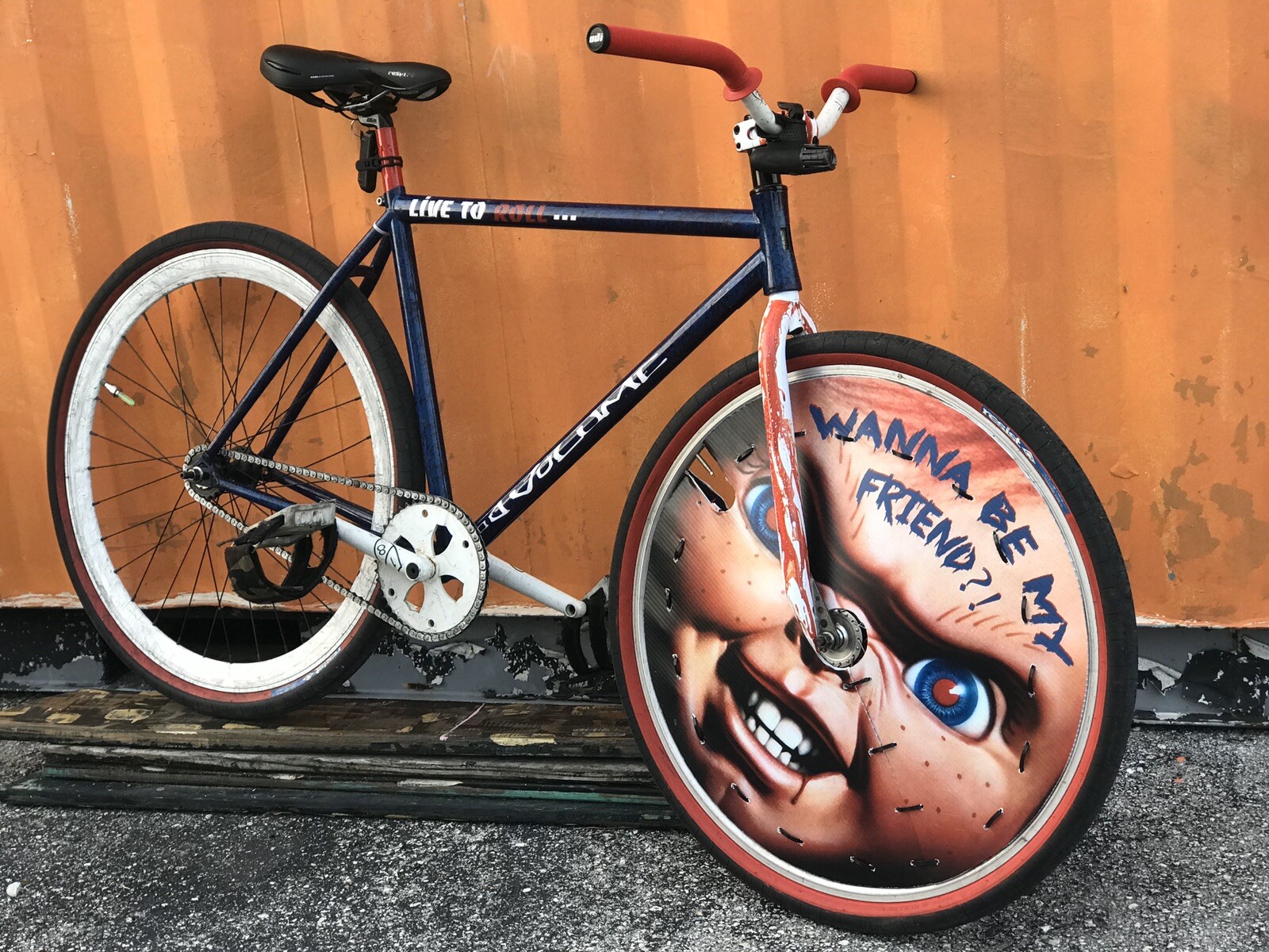 volume bikes THRASHER 700c-