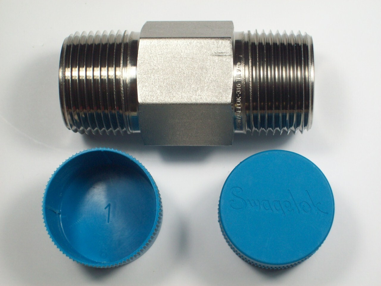 1 - Swagelok Stainless Steel Pipe Hex Long Nipple, 1" Male NPT, SS-16 ...